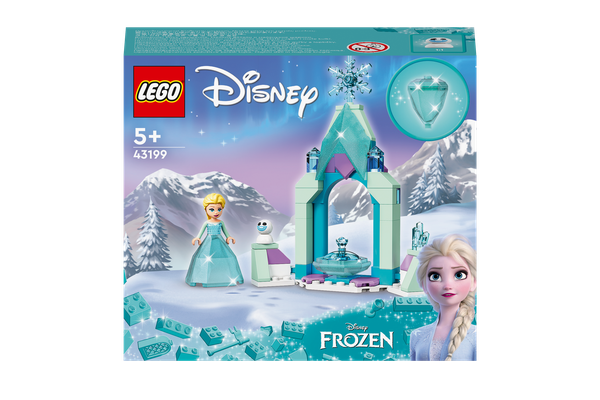 Lego Elsas Castle Courtyard